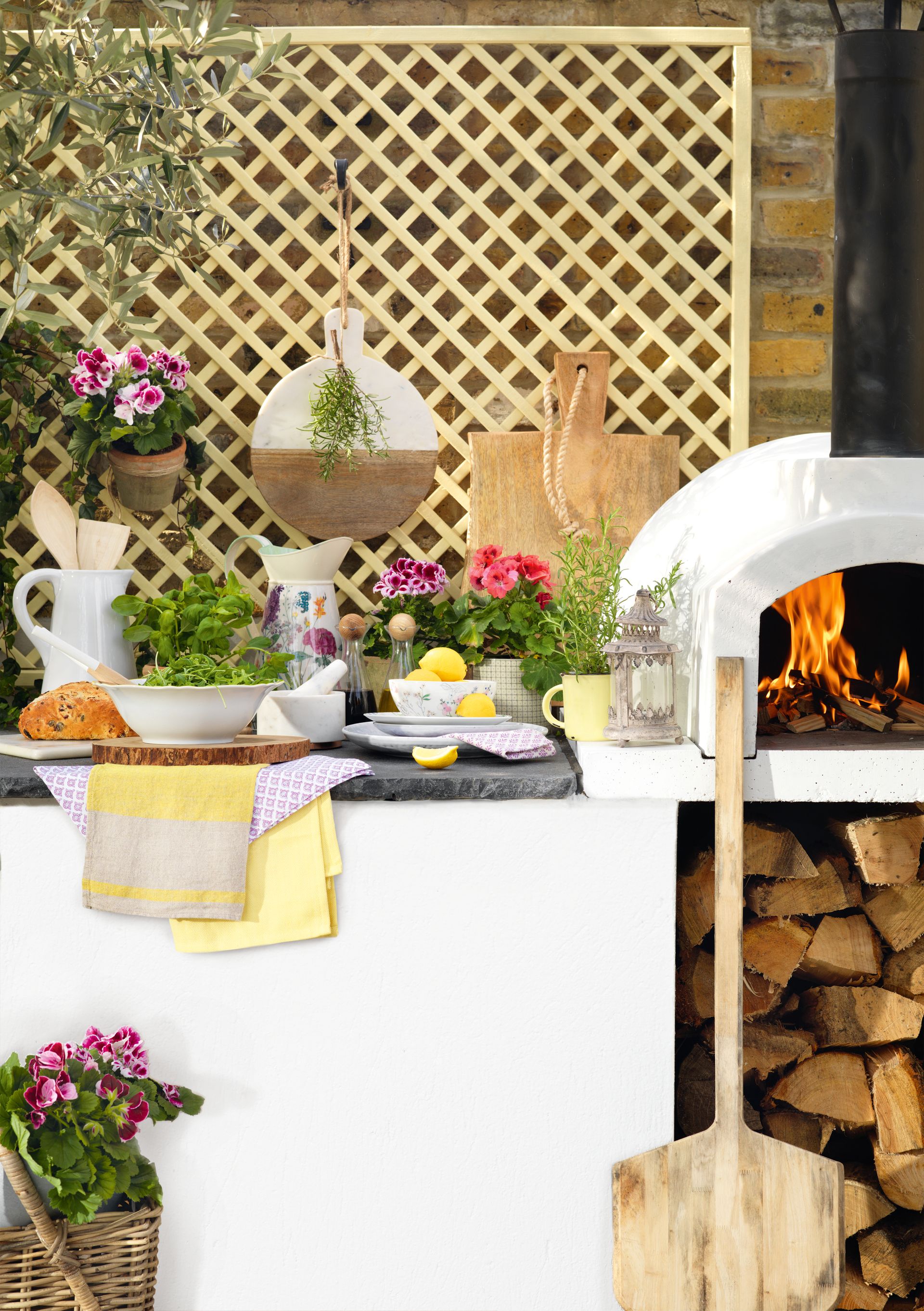 Using ashes in the garden for compost, improving soil & more | Homes ...