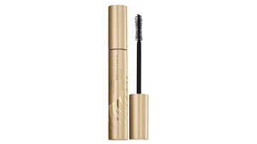 The 10 best mascaras for straight lashes to lift and curl | Woman & Home