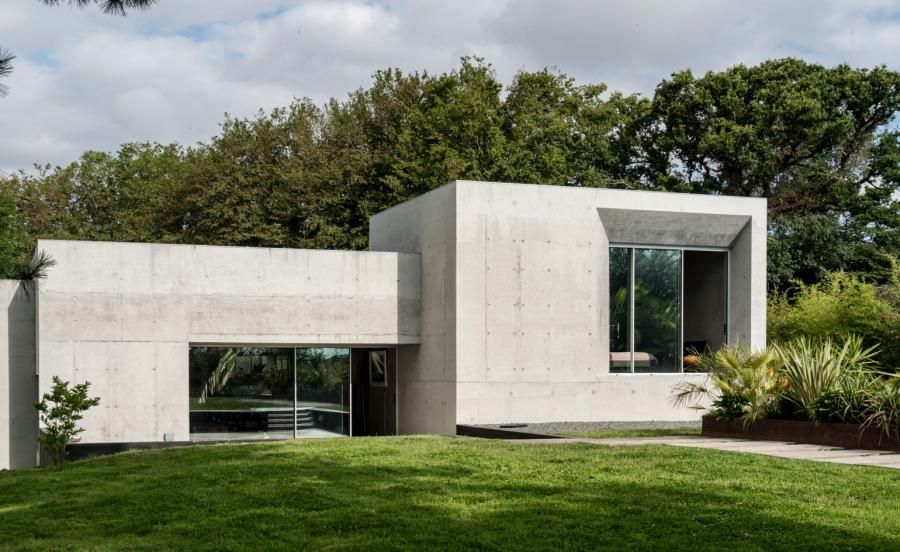 Concrete House: a verdant family home design in East Sussex | Wallpaper