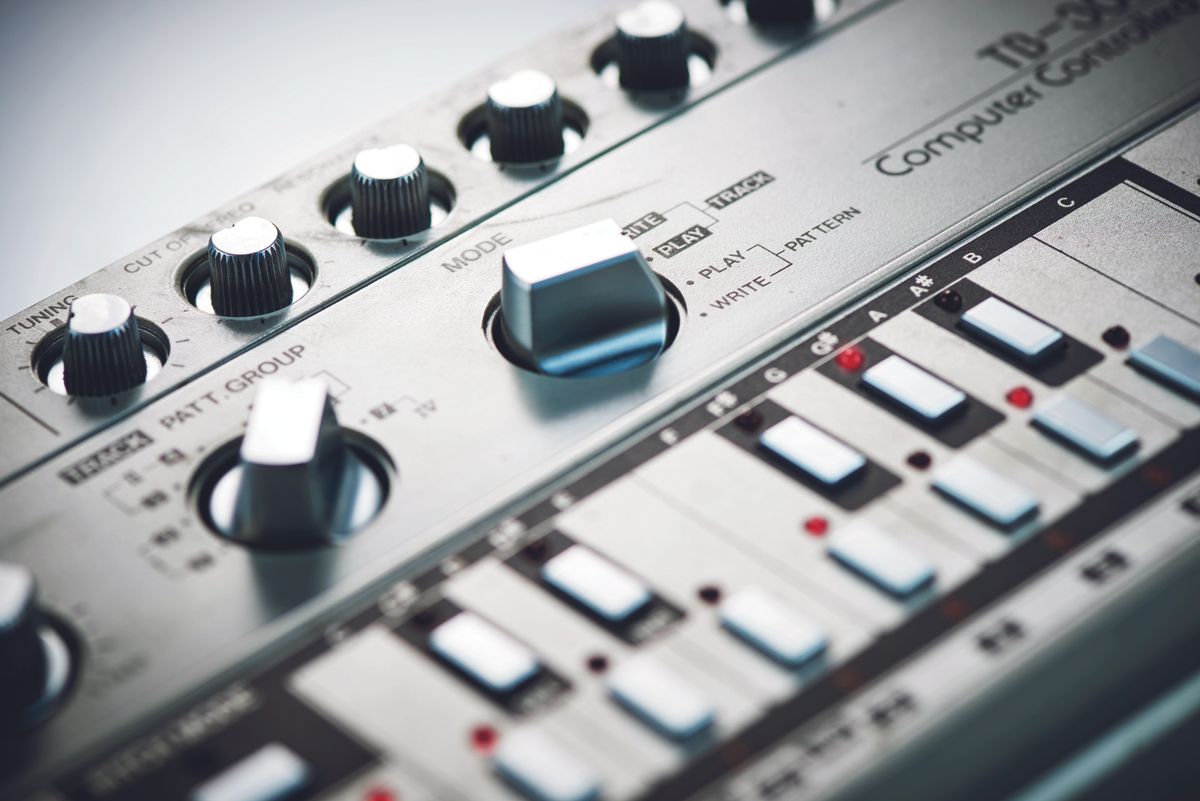 The producer's guide to the Roland TB-303 (and its clones) | MusicRadar