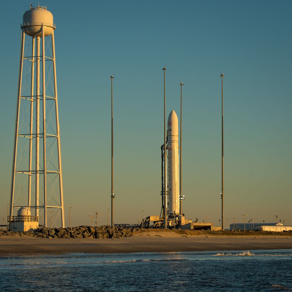 Orbital Sciences to Attempt Space Station Supply Ship Launch Today ...