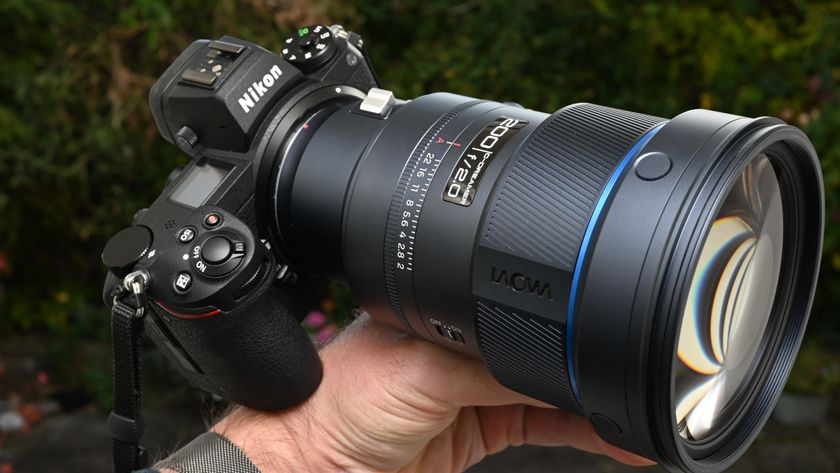 Tamron 90mm F2.8 Di III Macro VXD review: a legend is reborn for the mirrorless age | Digital ...