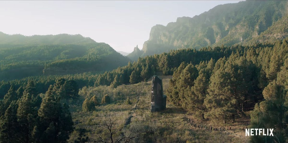 Let's break down Netflix's Witcher trailer | PC Gamer