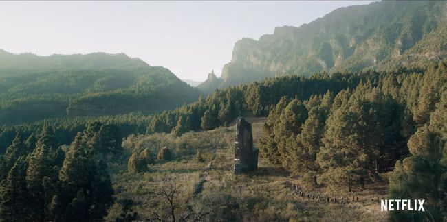 Let's break down Netflix's Witcher trailer | PC Gamer