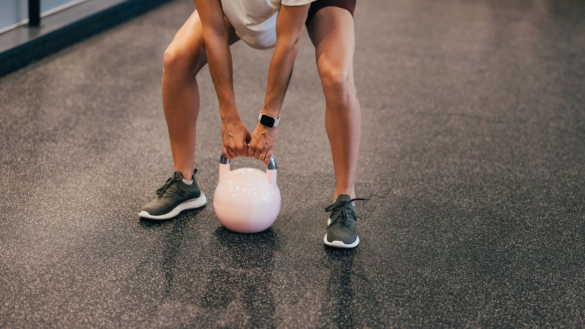 Gym Workout For Football Players To Get Match Ready | Coach