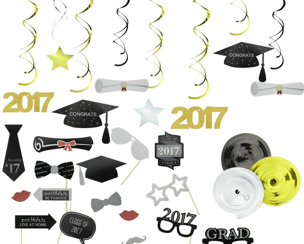 These 11 Graduation Photo Props are sure to make your grad photos POP ...