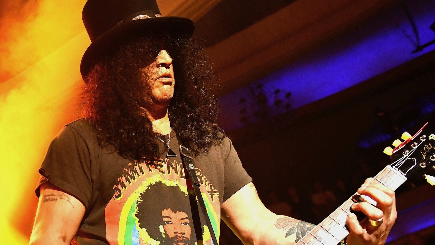 Watch Slash and Chili Peppers/Jane’s Addiction men jam on Black Sabbath ...