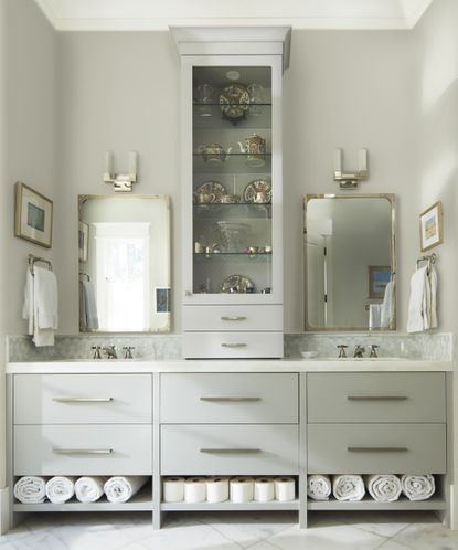 What’s the best color for your bathroom vanity? | Homes and Gardens