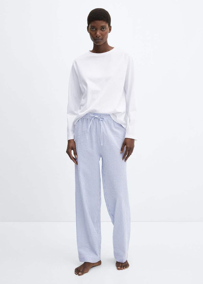 25 Chic Loungewear Pieces to Cozy Up In | Who What Wear