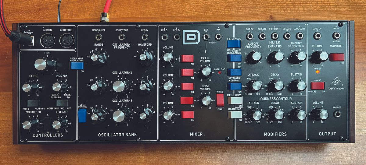 Master the Minimoog Model D and create a classic Minimoog bass sound ...