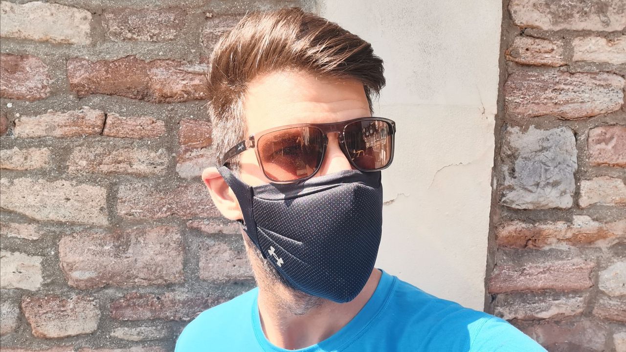 Under Armour SPORTSMASK review: face mask for exercise and running ...