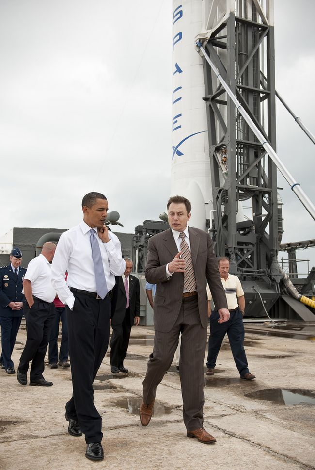 President Barack Obama Hails SpaceX's Rocket Landing Success at Sea | Space