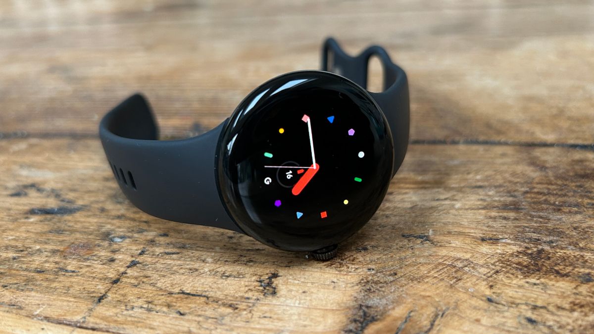 Google Pixel Watch Review: Does It Beat The Apple Watch? | Coach