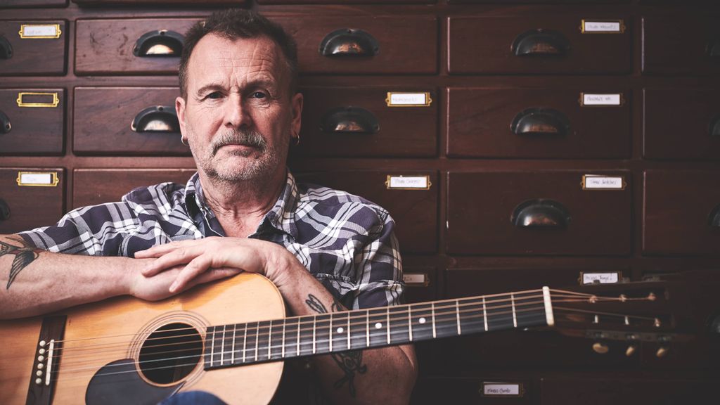 Martin Simpson: "I played Jackson C Frank’s D-28. There were 20 middle ...