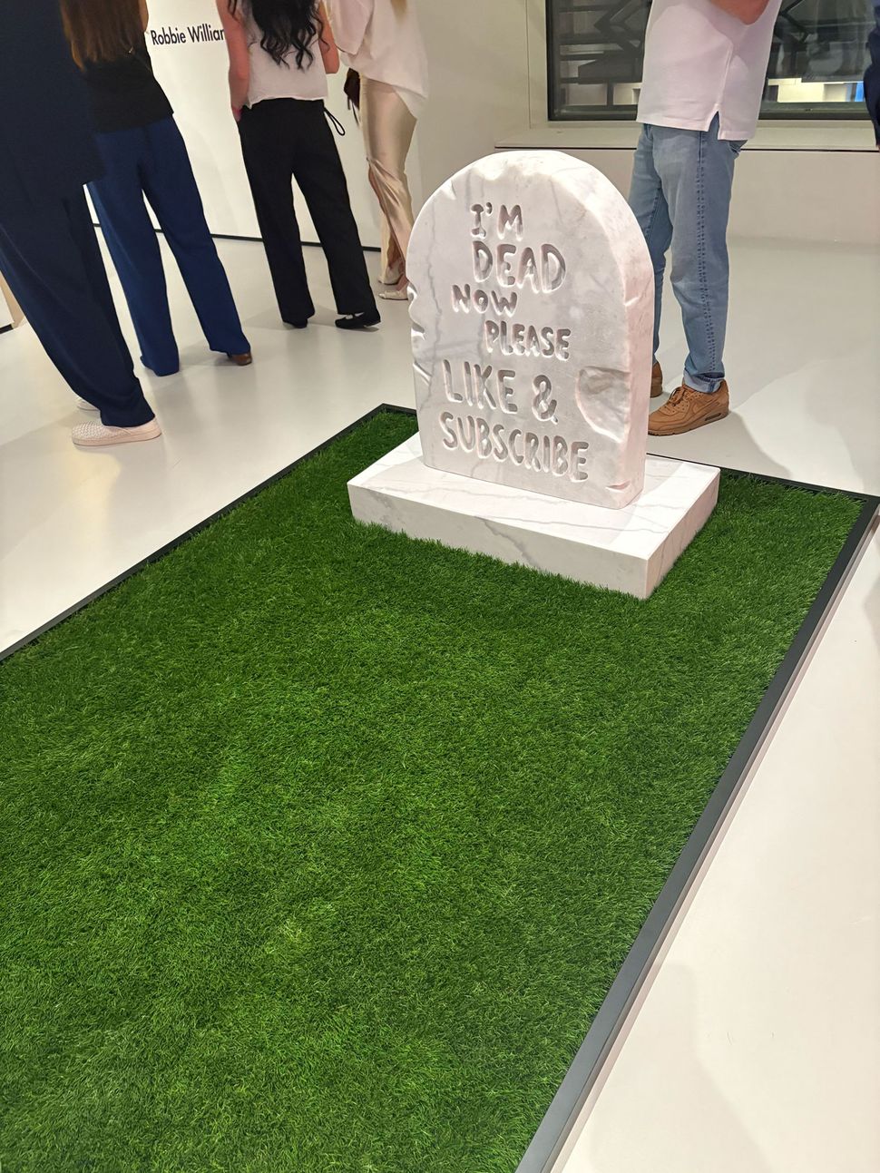 "Tonight is about you telling me how f***ing amazing my art is": Robbie ...