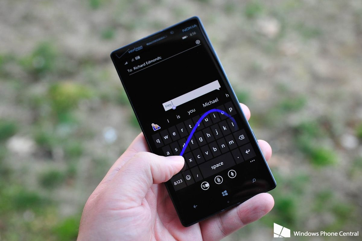 Microsoft is bringing its famed Word Flow keyboard to the iPhone ...
