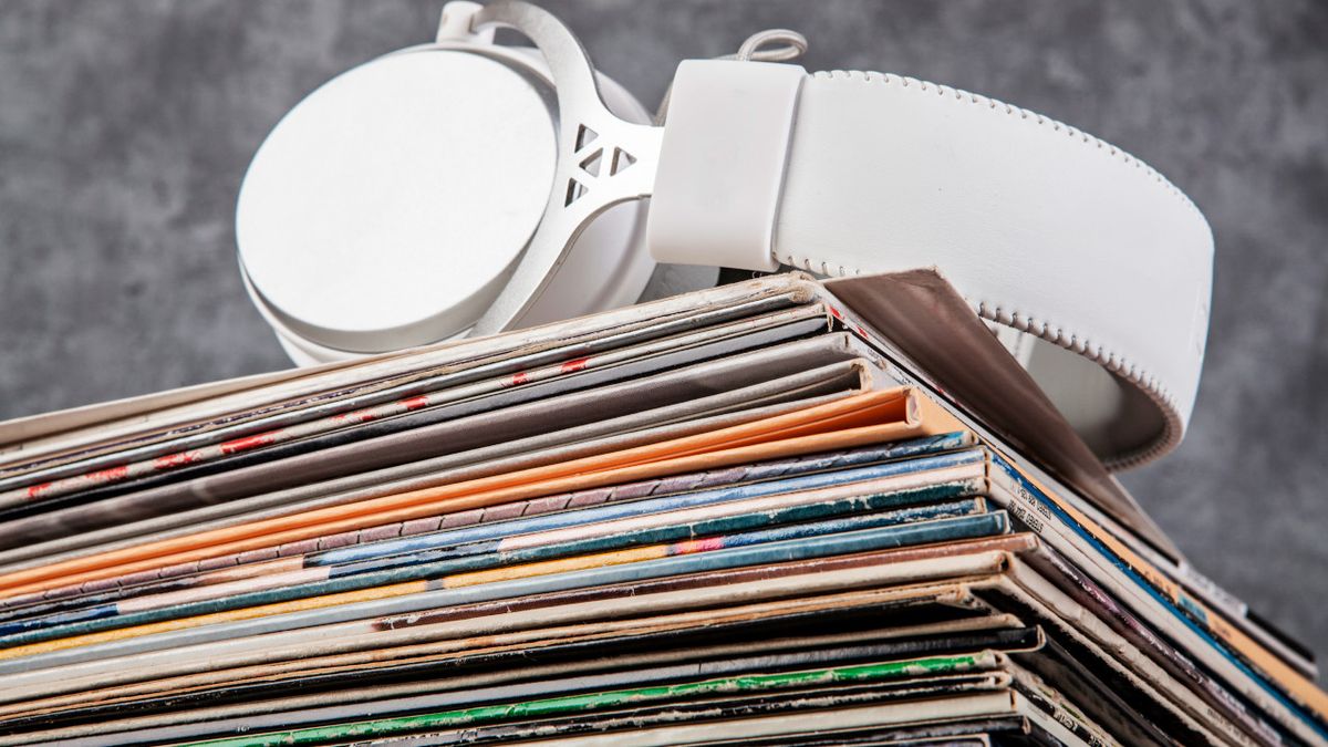 CD vs vinyl: Which sounds better and why it matters | Louder