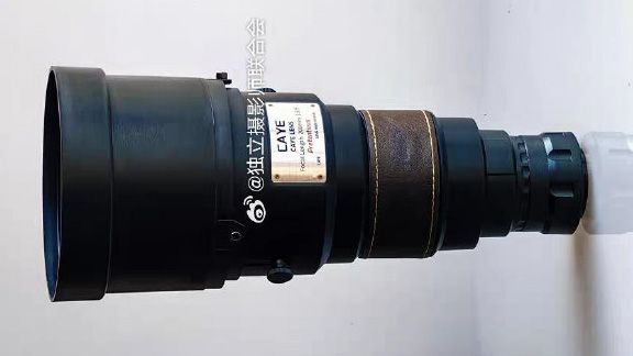 This could be the cheapest 200mm full-frame lens in the WORLD ...