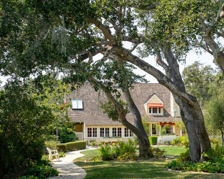 Movie icon Doris Day’s house in California is for sale for $7.4 million ...