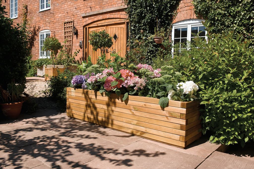 Garden planter ideas: 24 containers for patios and more | Gardeningetc