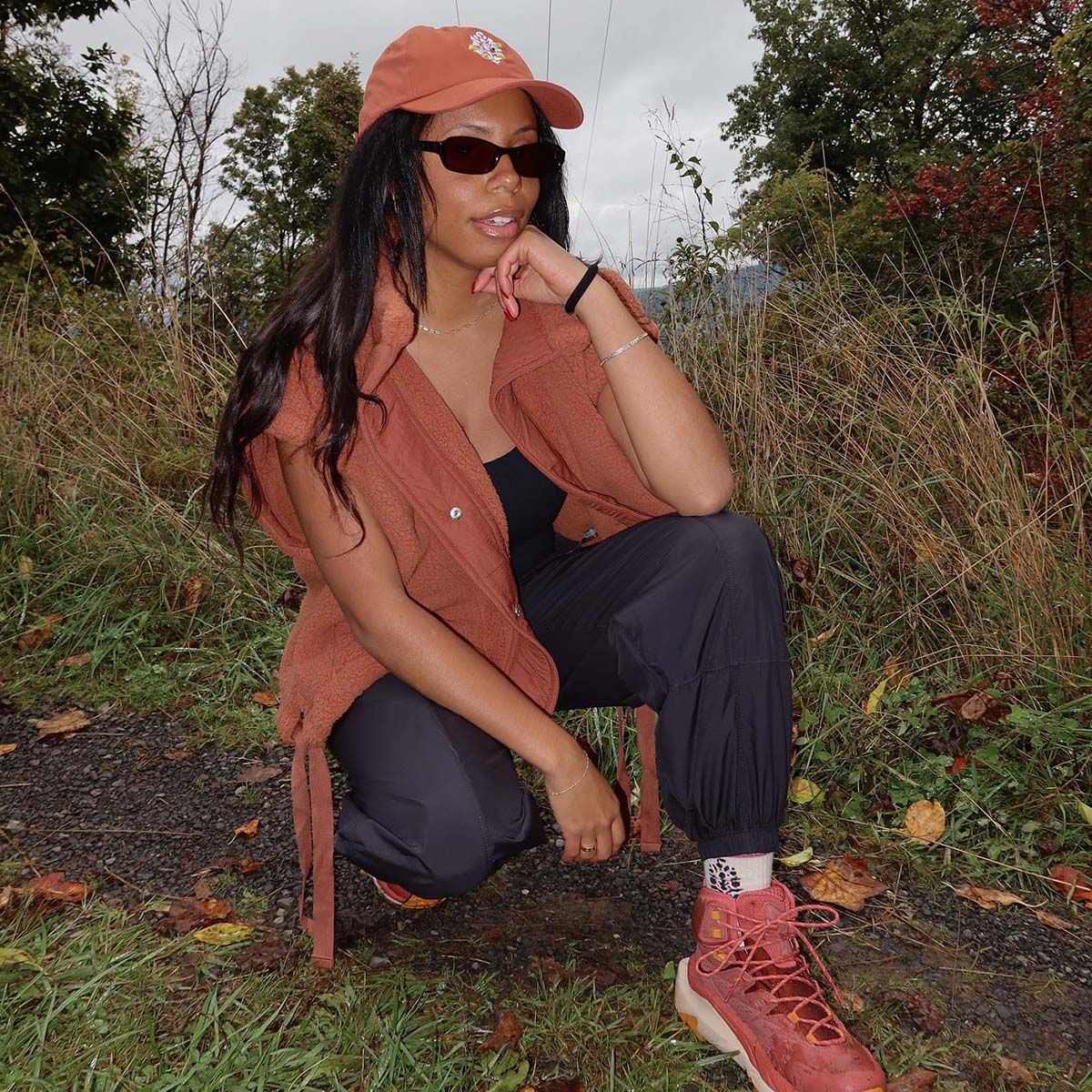 The 9 Best Hiking Outfits for Women You'll Want to Wear | Who What Wear