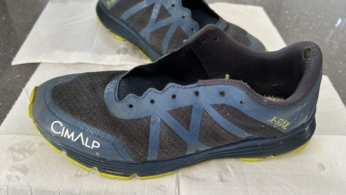 How to clean hiking boots in five easy steps | Advnture