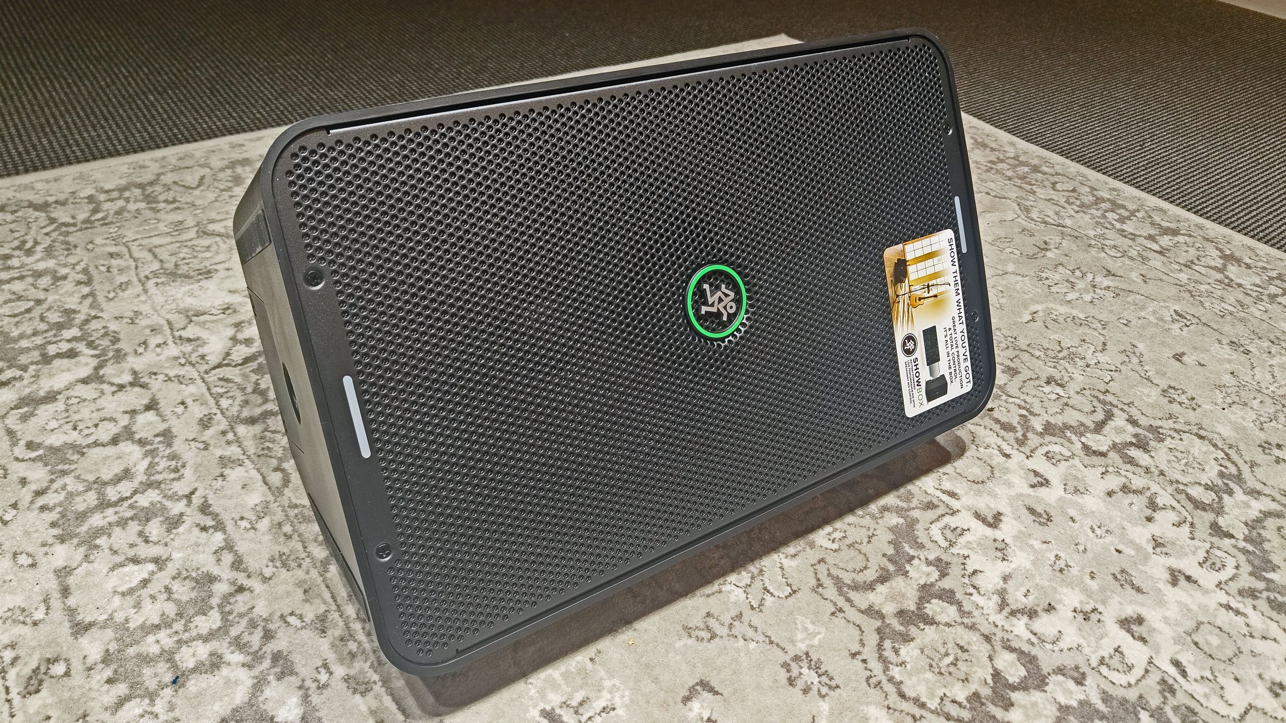 Mackie ShowBox battery-powered all-in-one performance rig review ...