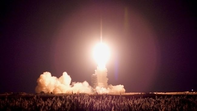 Launch Photos: Minotaur 1 Rocket Lights Up Night Sky | Space