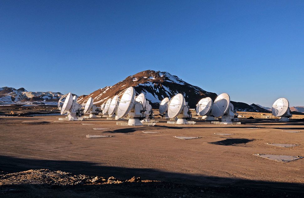 World's Largest Ground-Based Telescope Array Opens in Chile Soon | Space