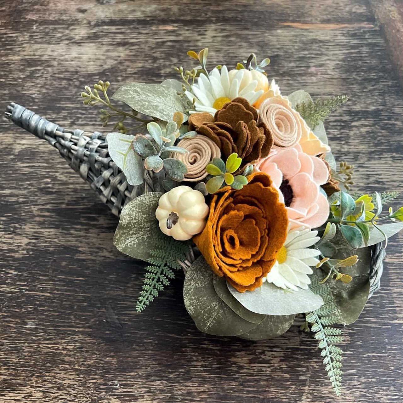 How to make a Cornucopia centerpiece for Thanksgiving | Real Homes