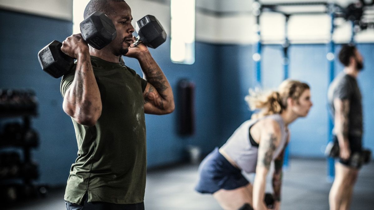 This EMOM Workout Makes For A Great Lunch Break Session | Coach