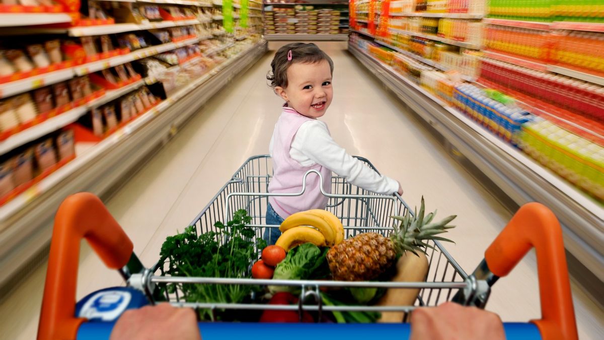 How families can claim up to £600 in free food with Healthy Start ...