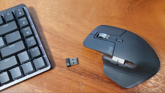 Logitech MX Mechanical Keyboard Review: Easy Device Switching, Low ...