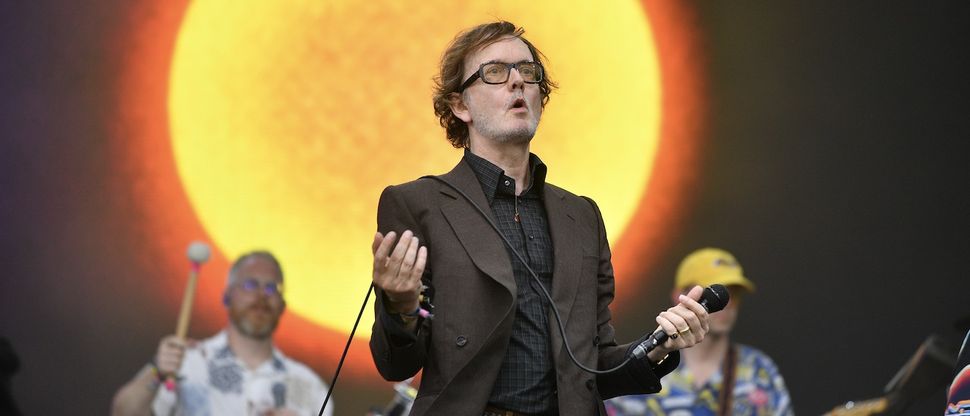 Surprise! Glastonbury's worst-kept secret is revealed as 'Patchwork ...