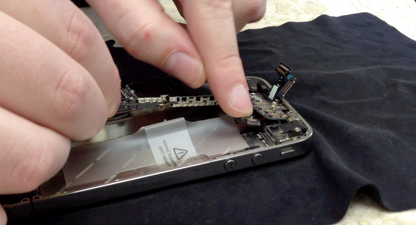 How to replace your iPhone 4 (GSM) speaker assembly and cellular ...