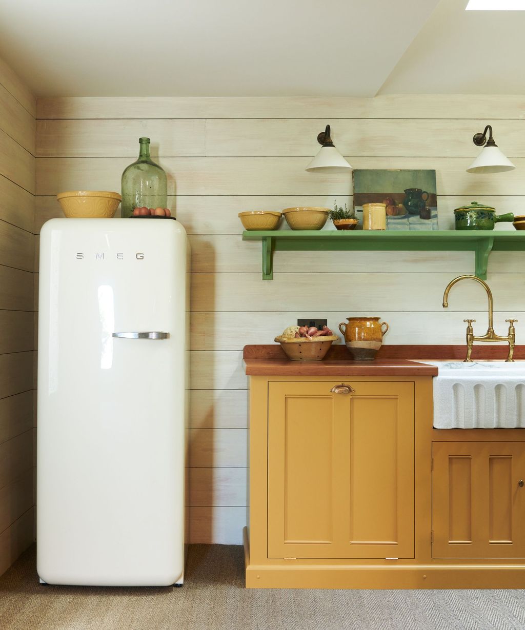 Should your kitchen appliances match? Experts weigh in | Homes and Gardens