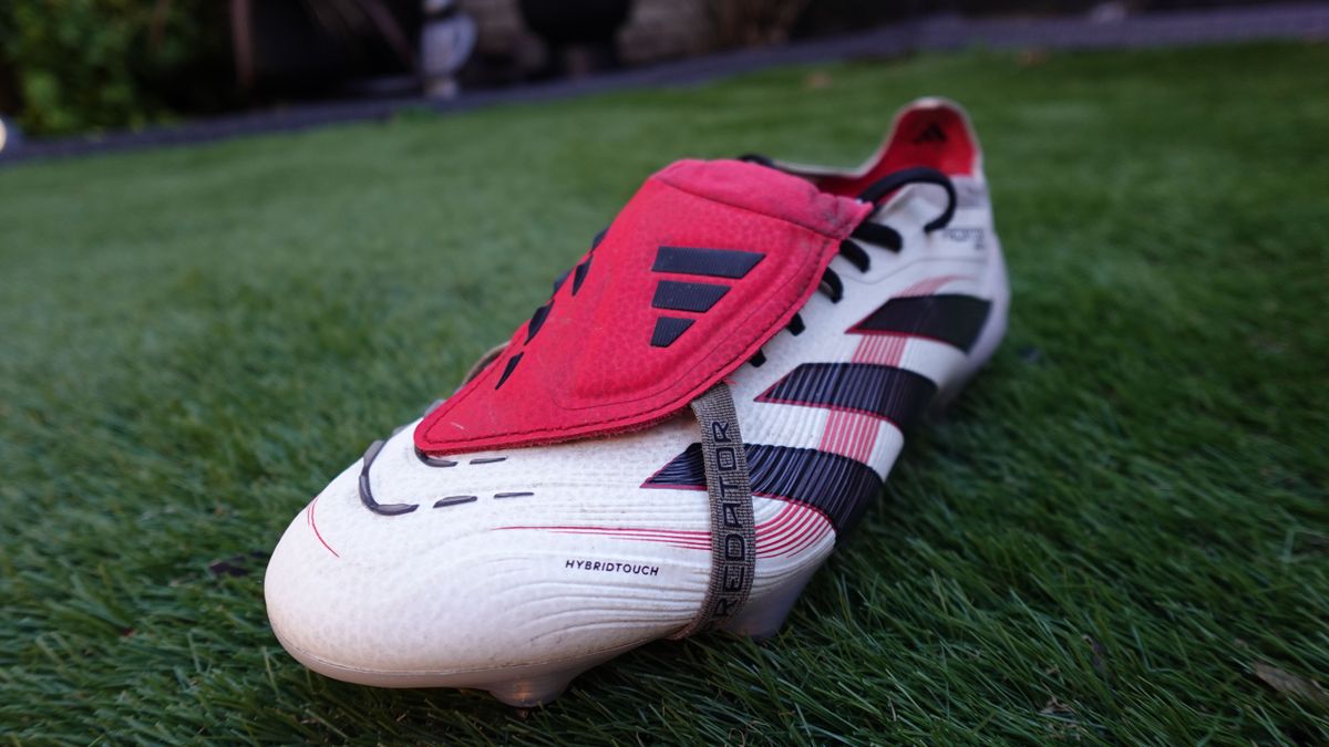 Best football boots for strikers: The latest ranges for goalscorers ...
