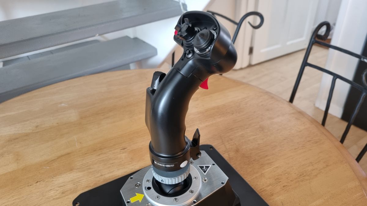 Thrustmaster AVA F/A-18 Super Hornet flight stick review | PC Gamer