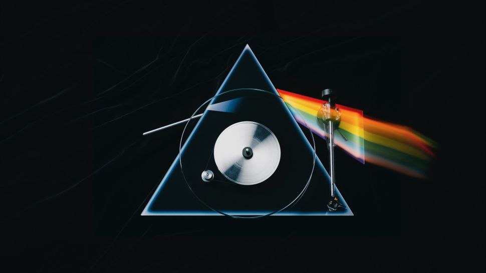 This Pink Floyd turntable won't leave you feeling comfortably numb ...