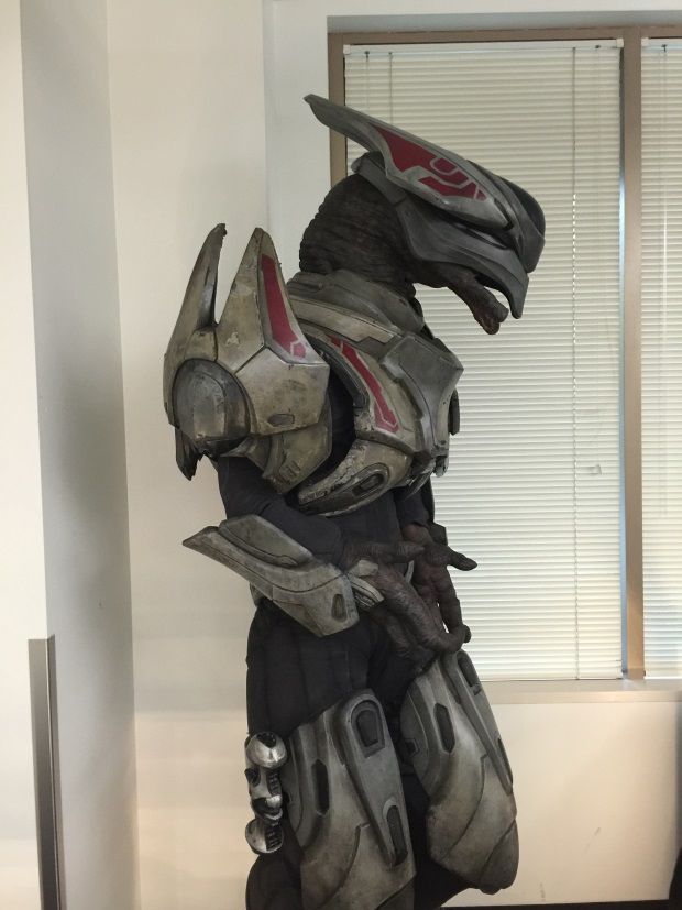 There's a real-life Halo museum at 343 industries and it's full of cool ...
