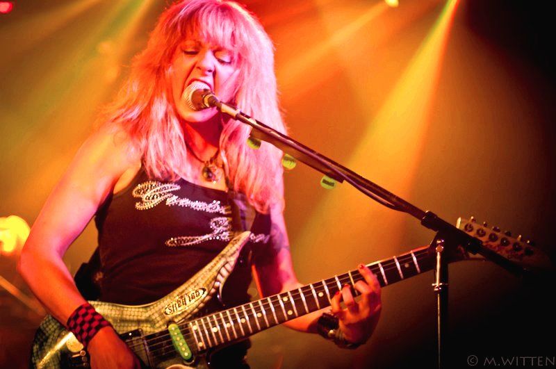 Interview: Guitarist Gina Stile Talks JSRG, Vixen, Thunderbox and Her ...