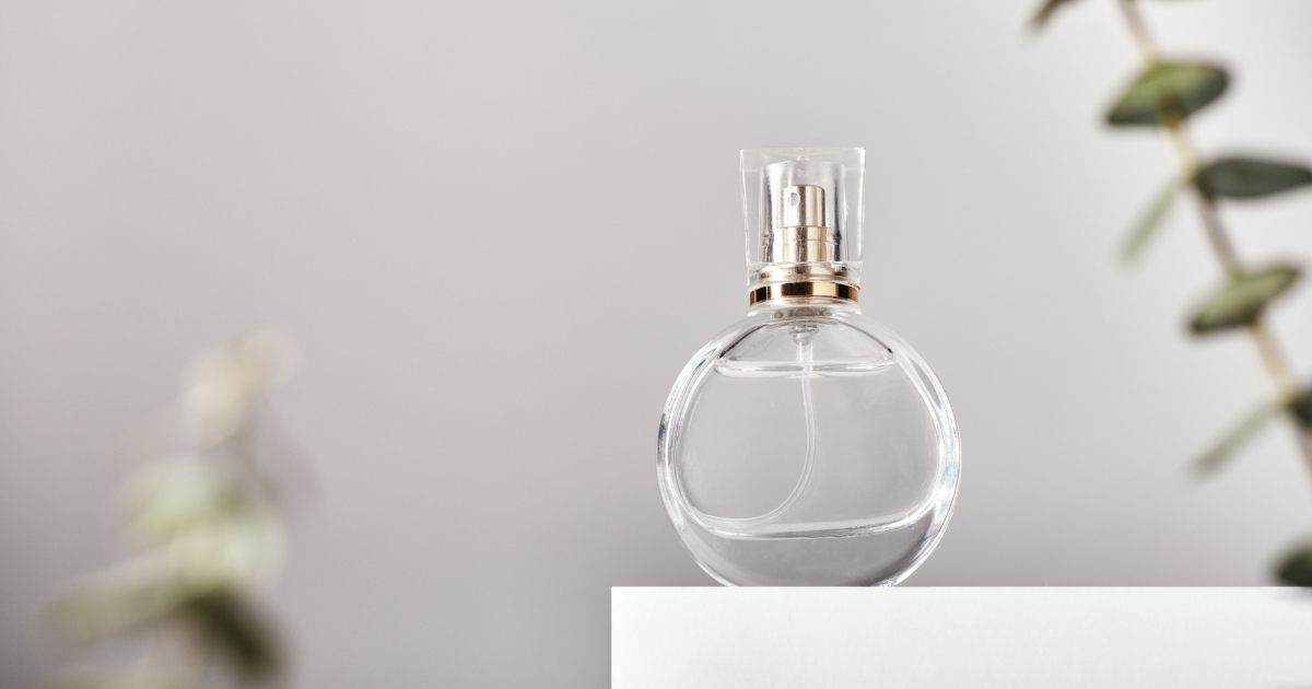 12 Signature Perfumes Beauty Editors Claim As Their Own | Marie Claire UK