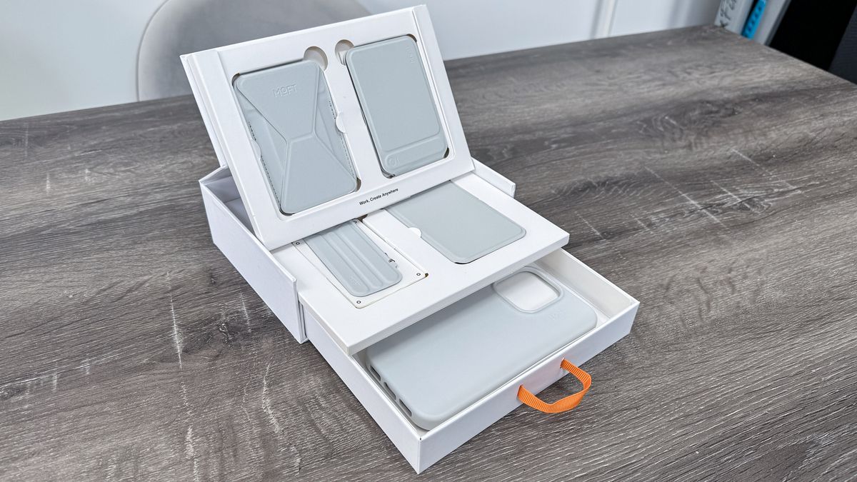 I tested this iPhone Creator Kit with 5 MagSafe accessories in one ...