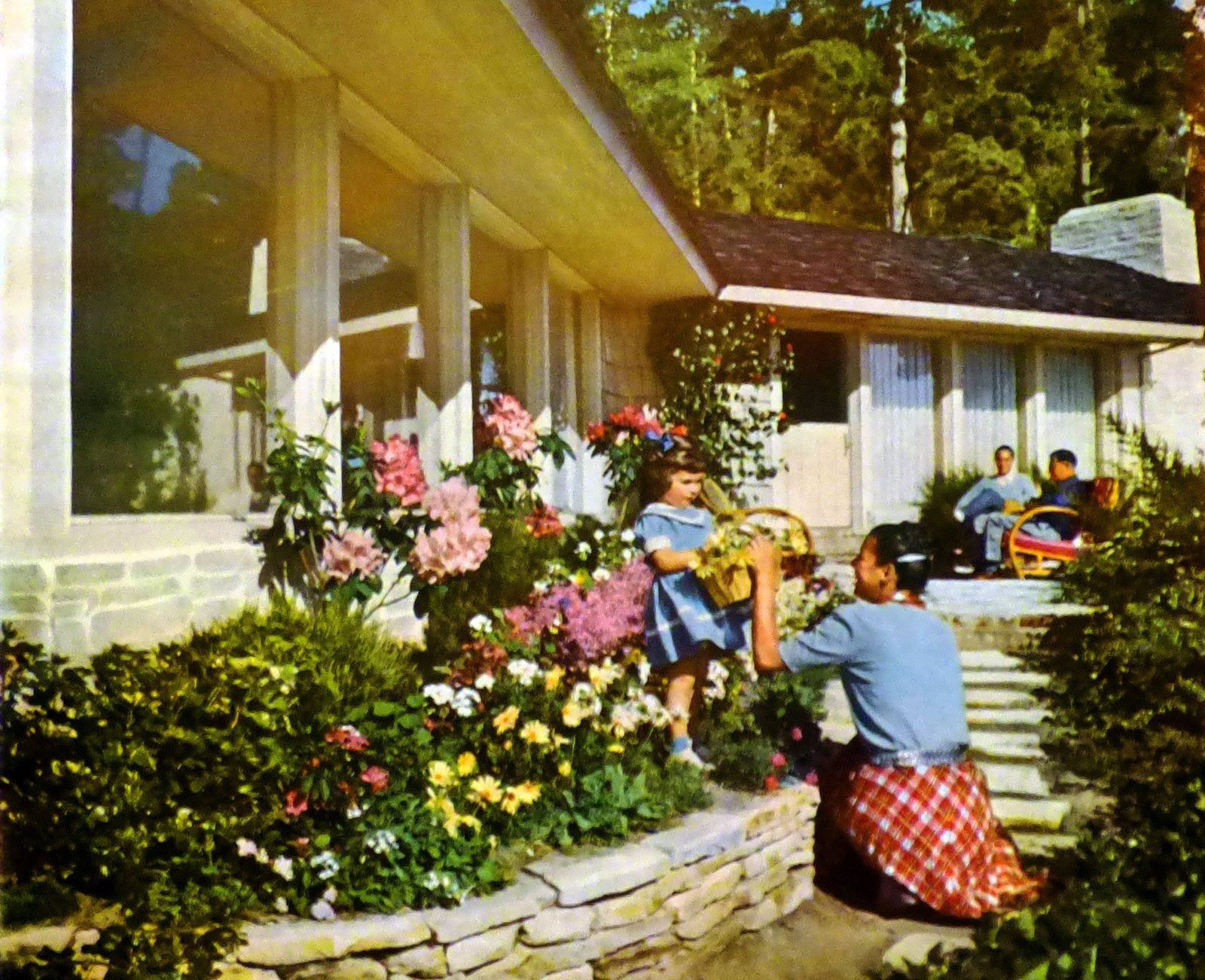 1950's Inspired Garden Design - Tips On Creating A Vintage 50's Garden ...