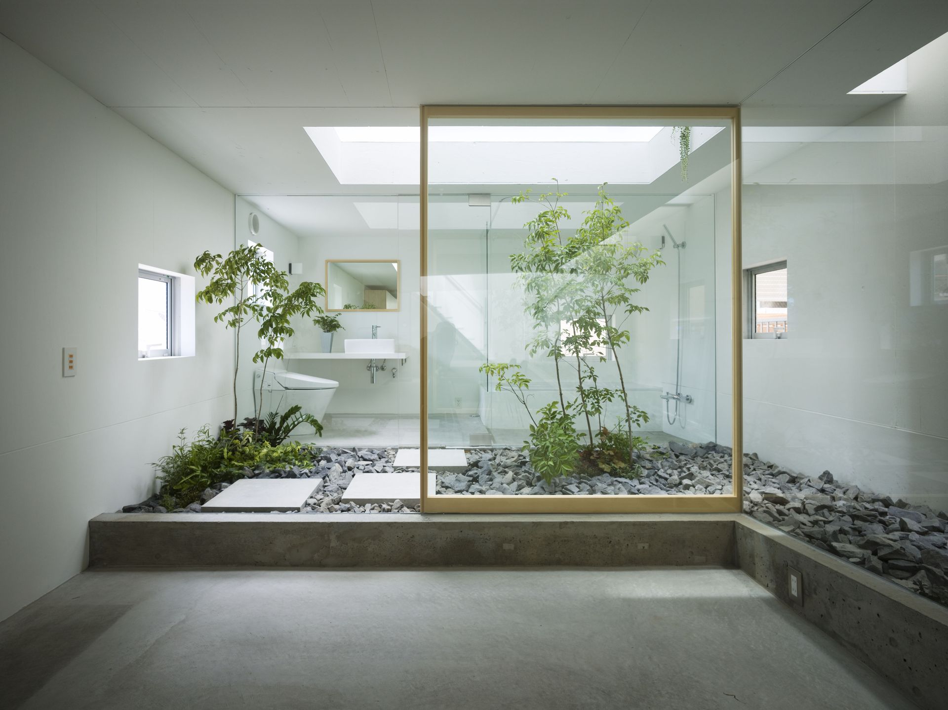 Bathroom partition ideas – 10 ways to create zones | Livingetc