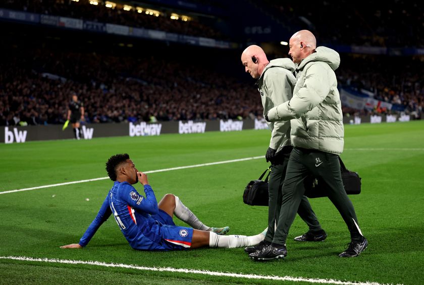 ACL injuries in football: Recovery time, symptoms, diagnosis and ...