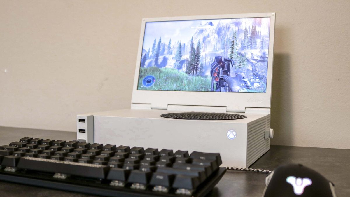 I turned my Xbox Series S into a gaming laptop with this portable ...