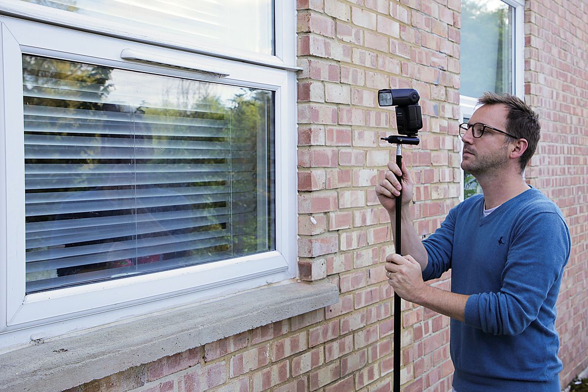 Home photography ideas: Atmospheric rays of light using a fog machine ...