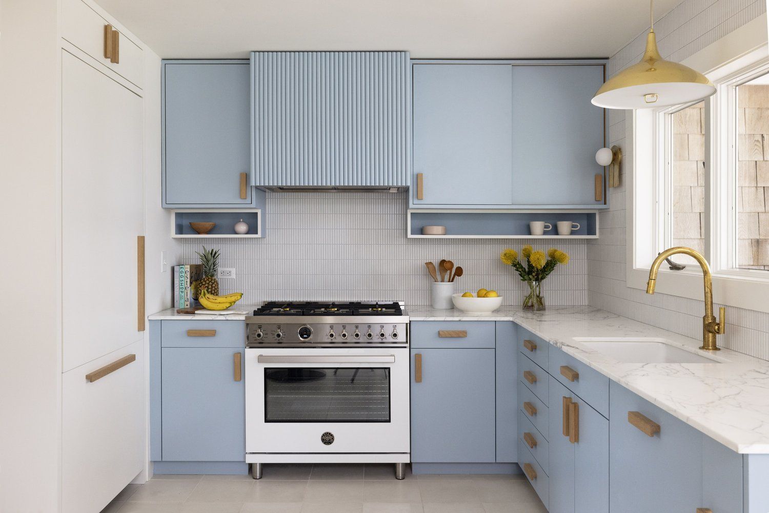 8 of the most calming colors for a small kitchen | Livingetc