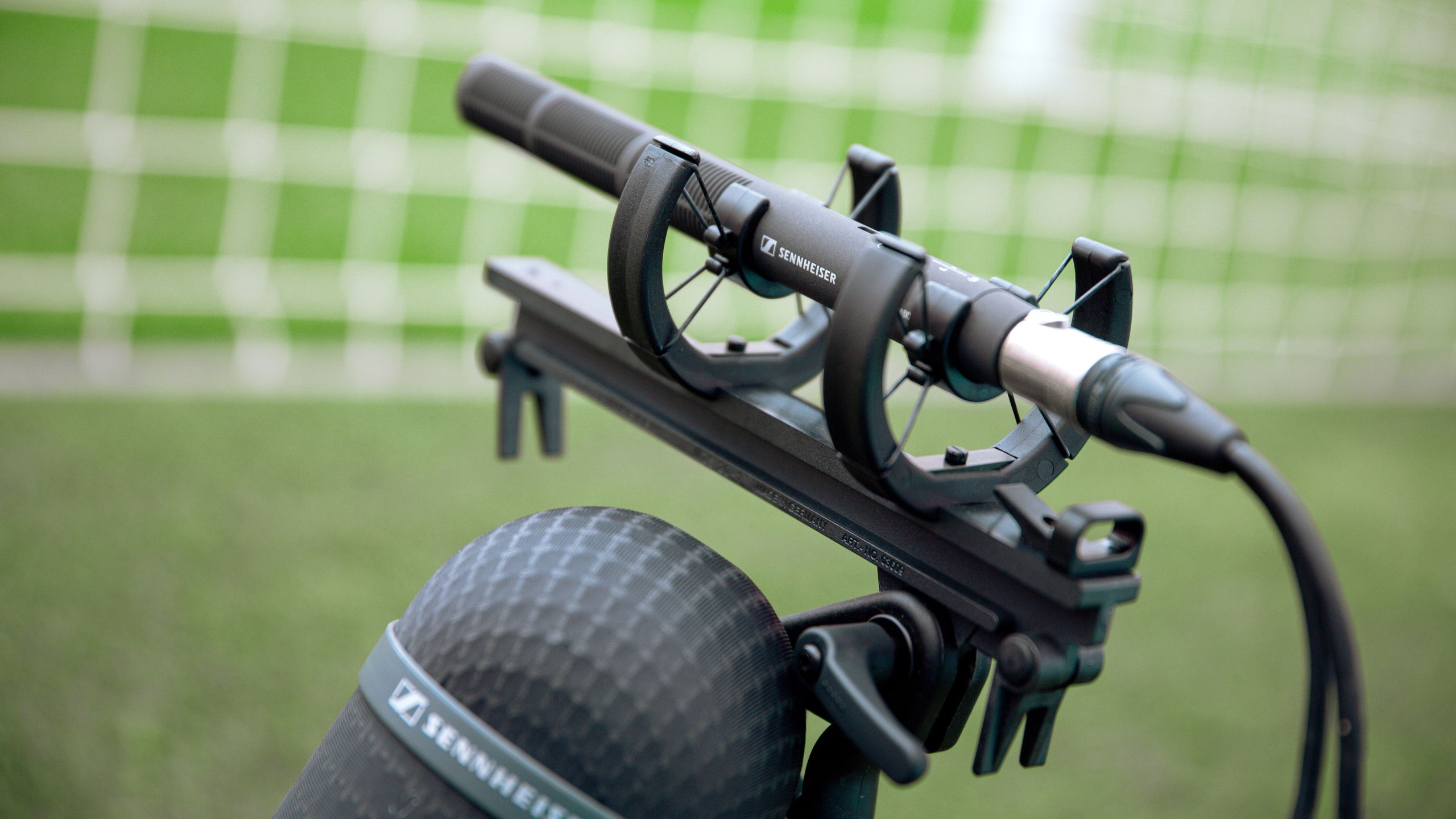 Sennheiser introduces a new rugged climate-proof shotgun microphone at ...